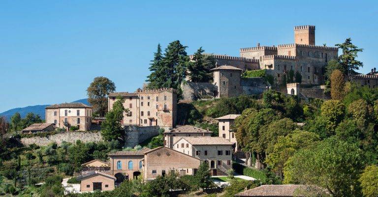 Home - Castello di Tabiano